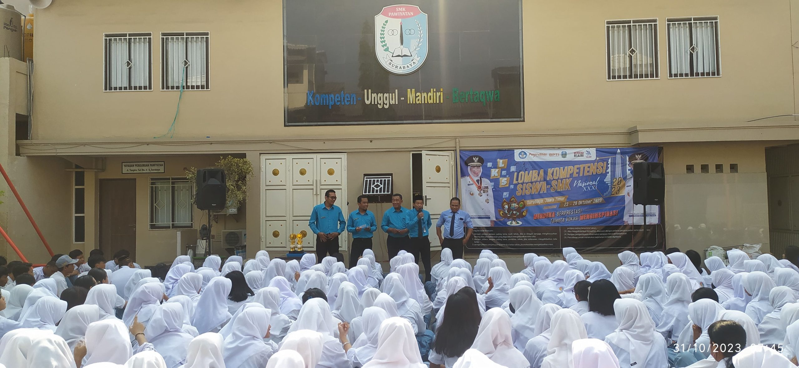 SMK Pawiyatan Surabaya – Kompeten Unggul Mandiri Bertaqwa