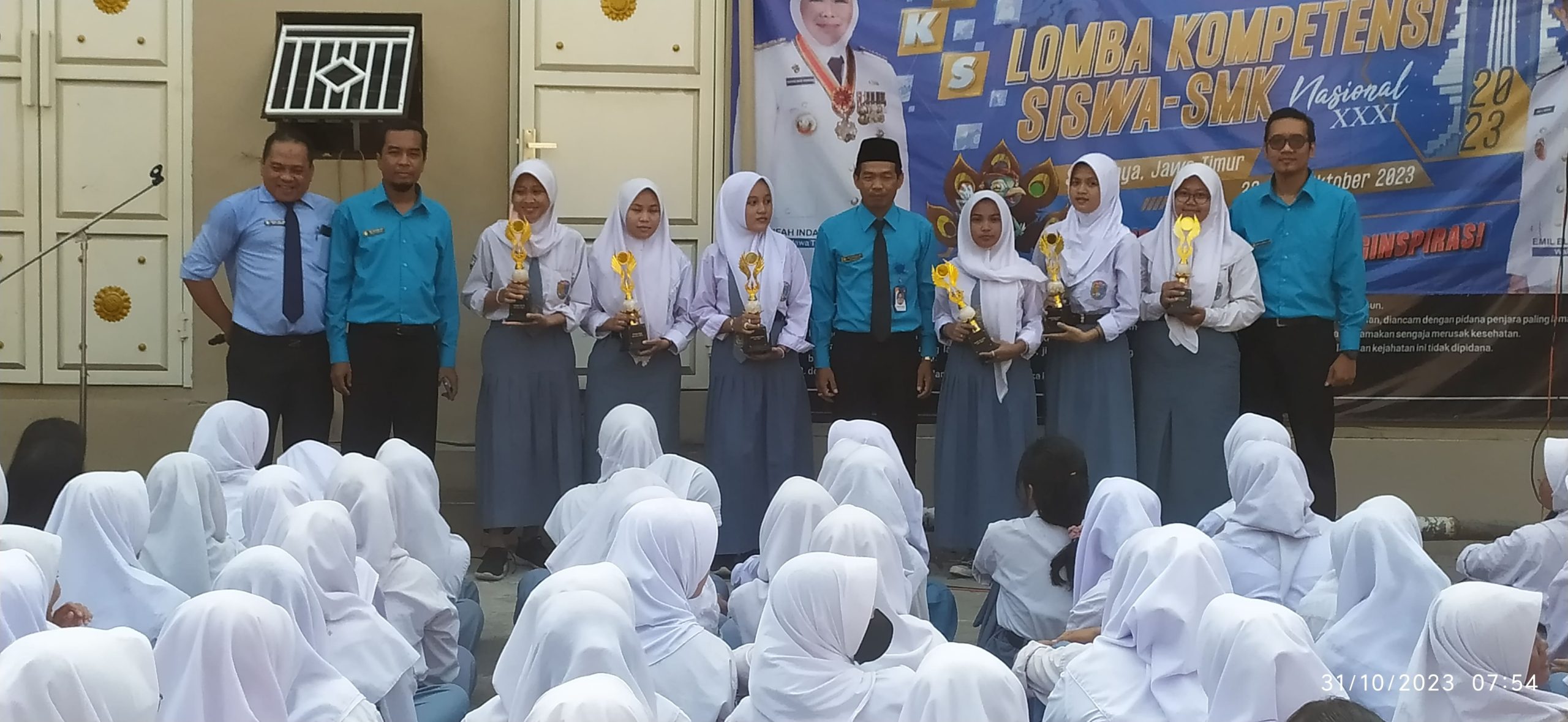 SMK Pawiyatan Surabaya – Kompeten Unggul Mandiri Bertaqwa